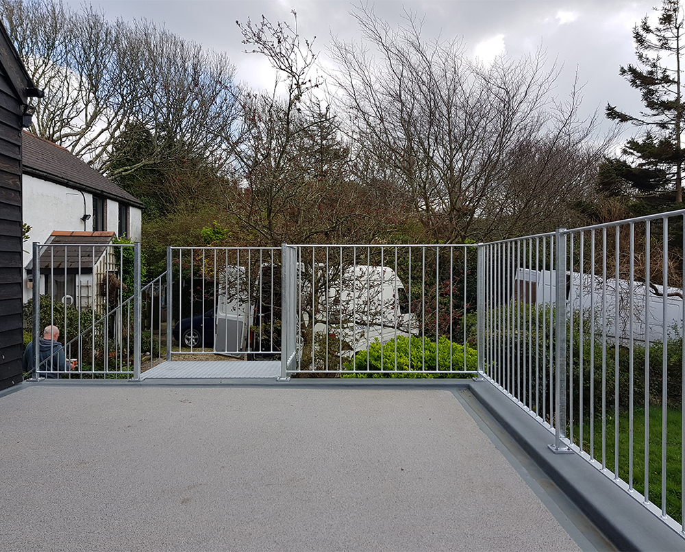 Safety & Decorative Railings - Jay's Gates