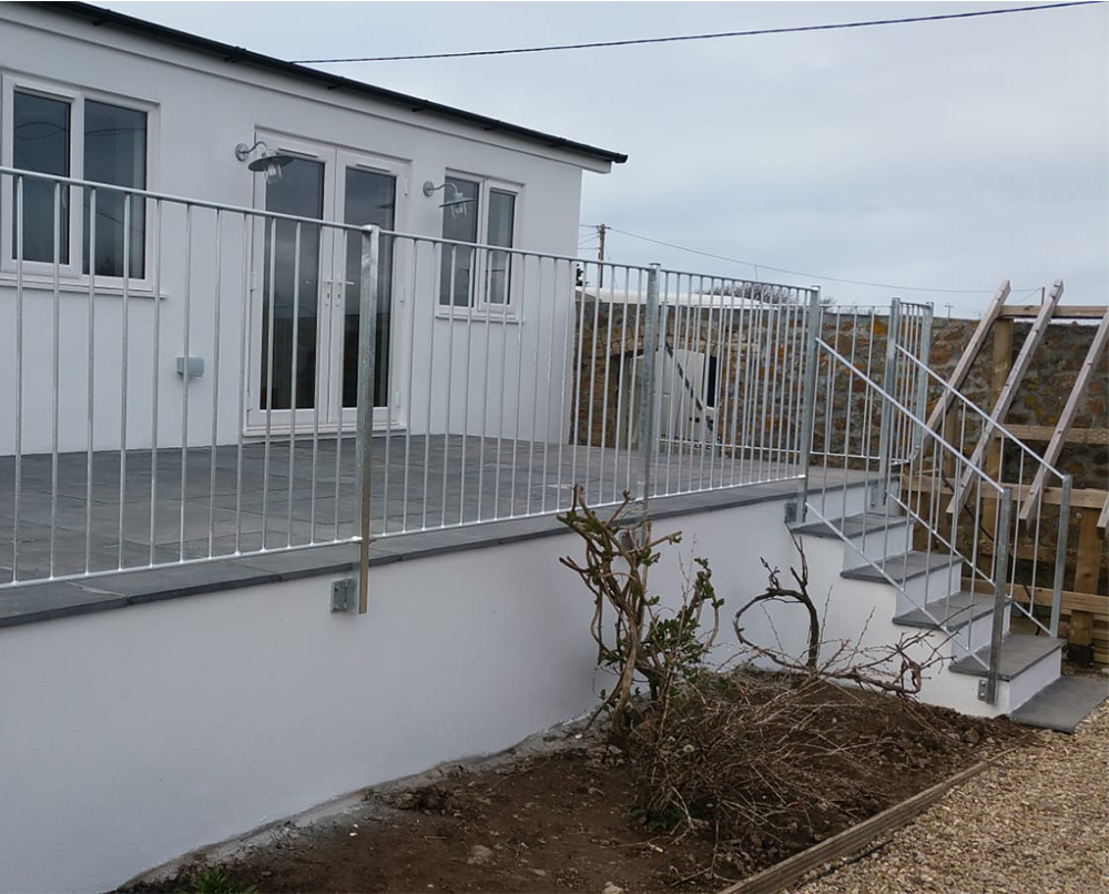 Safety & Decorative Railings - Jay's Gates